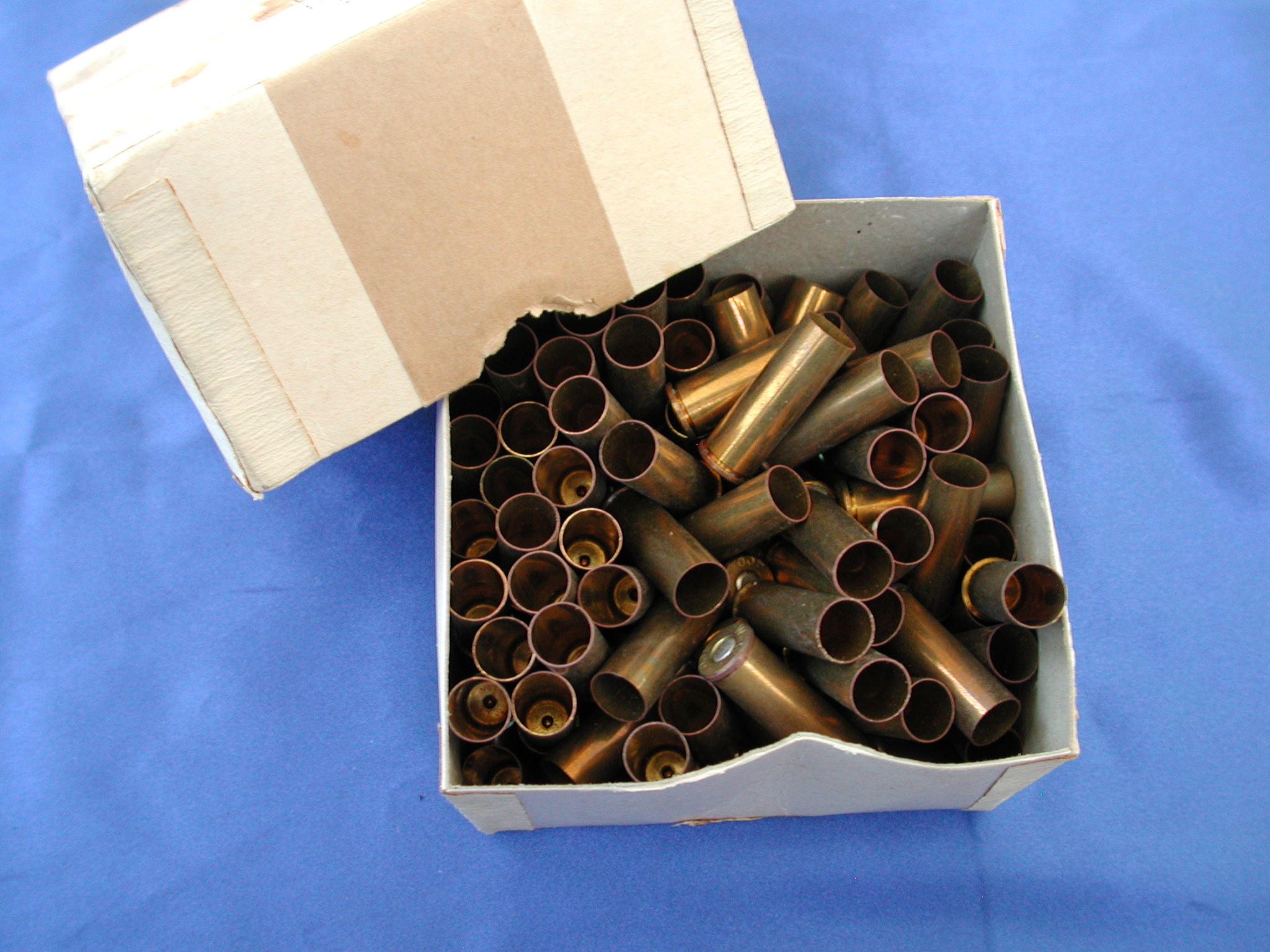 Colt & the .400 Winchester Magnum – Scattered Shots