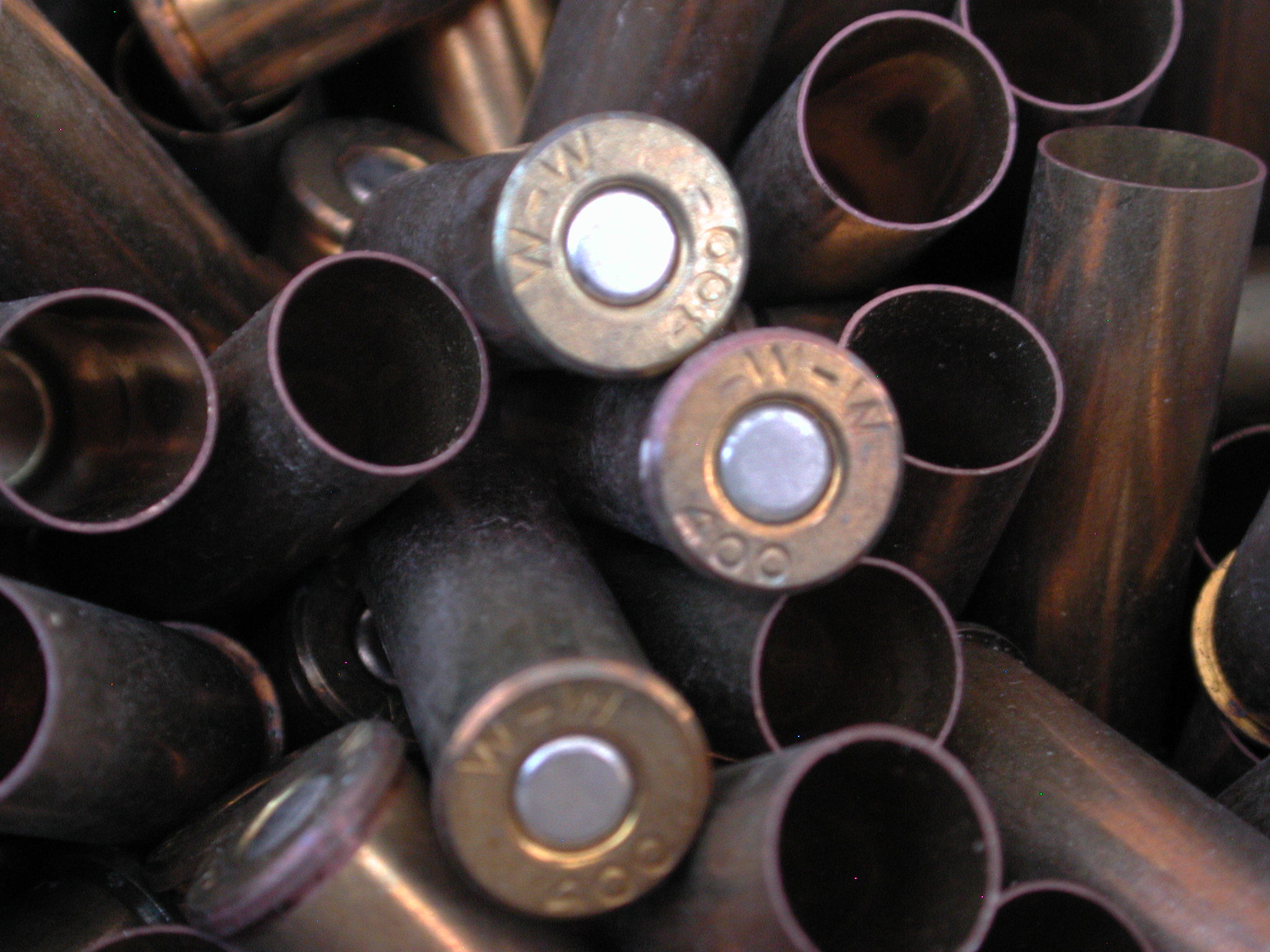 Colt & the .400 Winchester Magnum – Scattered Shots